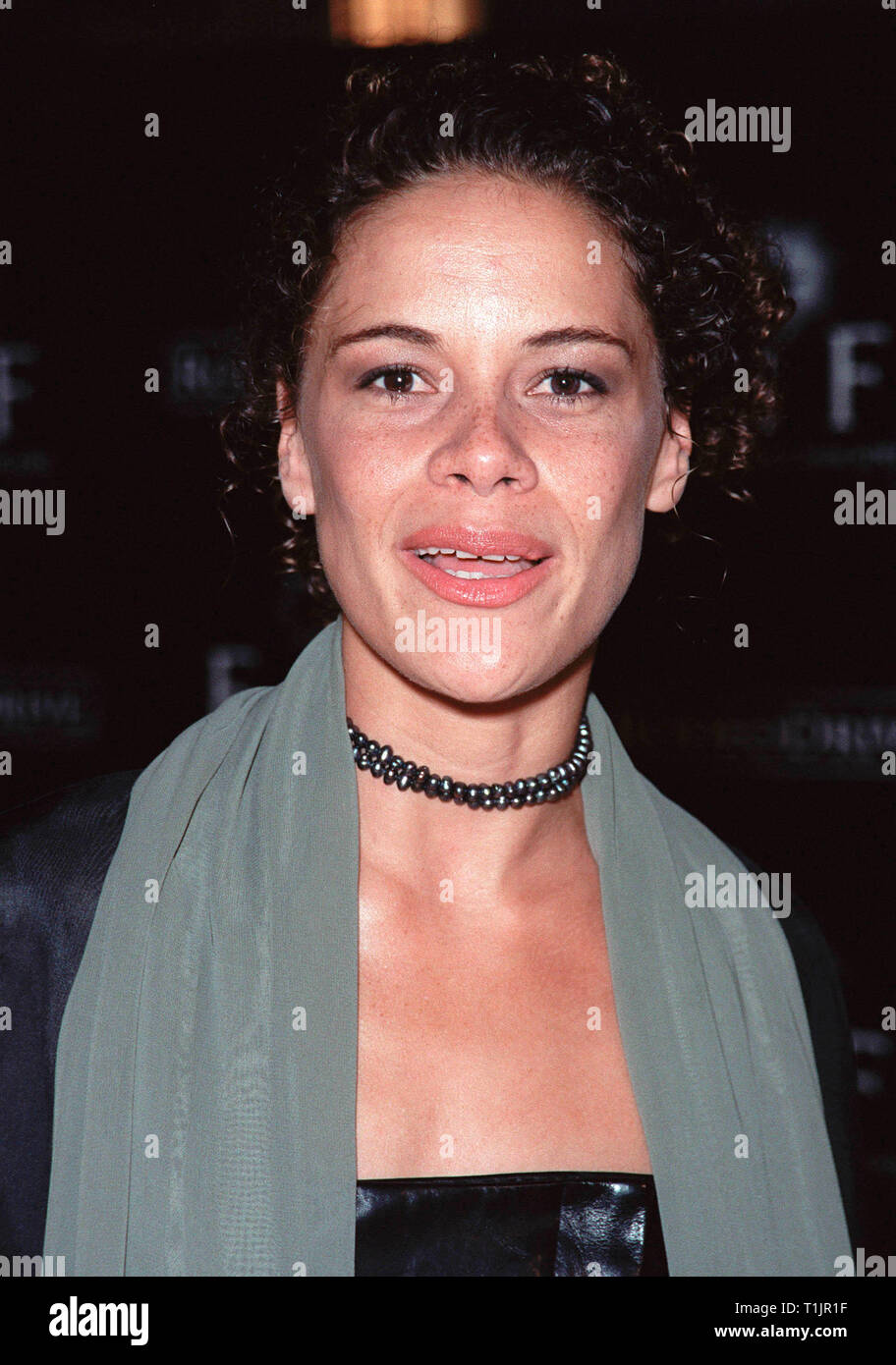 LOS ANGELES, CA. November 07, 1999: British pop star Billie Myers at Beverly Hills' Rodeo Drive ...