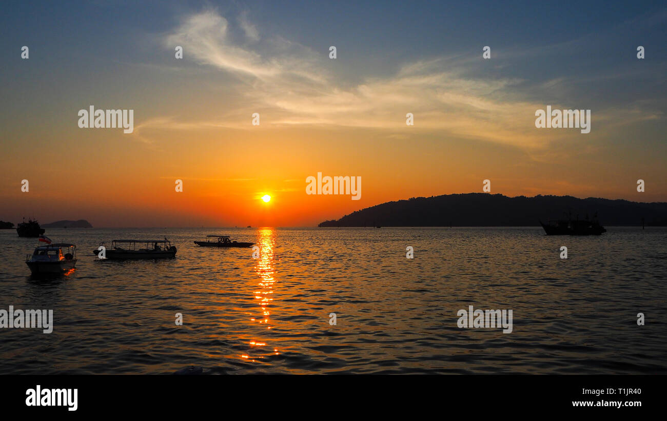 Beach sunset kota kinabalu sabah hi-res stock photography and images ...