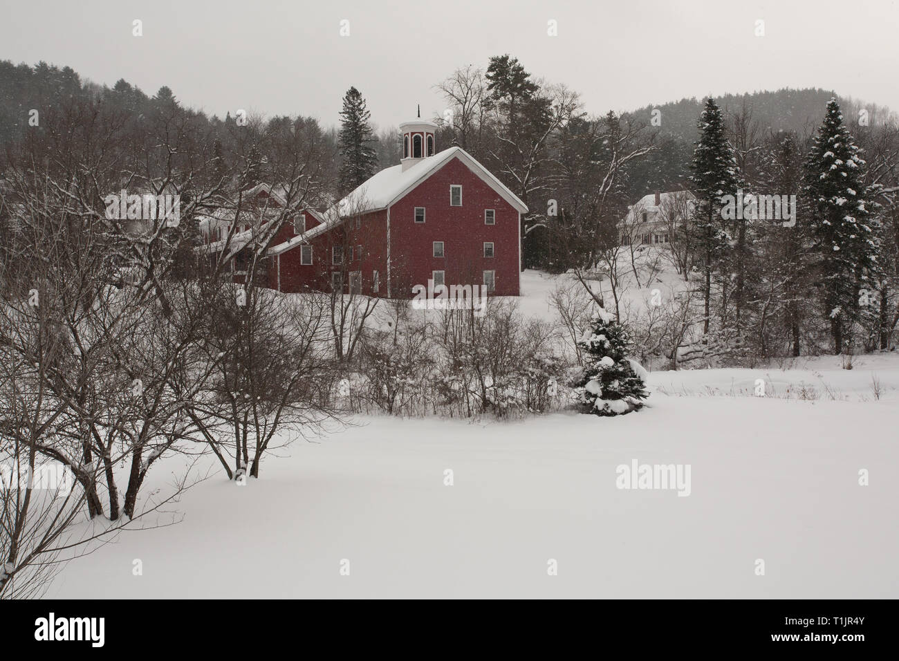 Vermont snow storm hi-res stock photography and images - Alamy