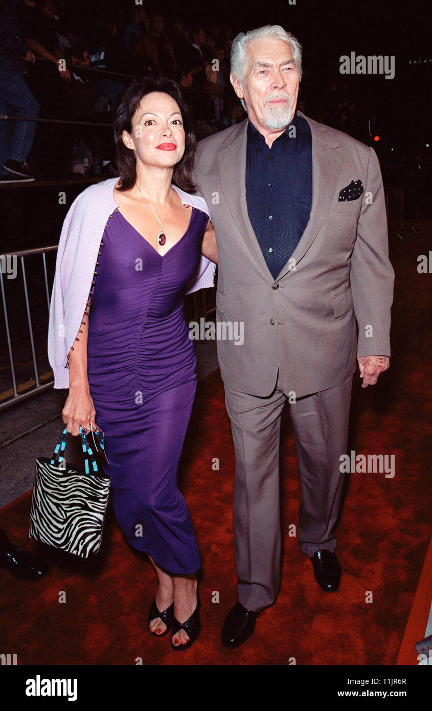 LOS ANGELES, CA. November 09, 1999: Actor James Coburn & wife PAULA at ...