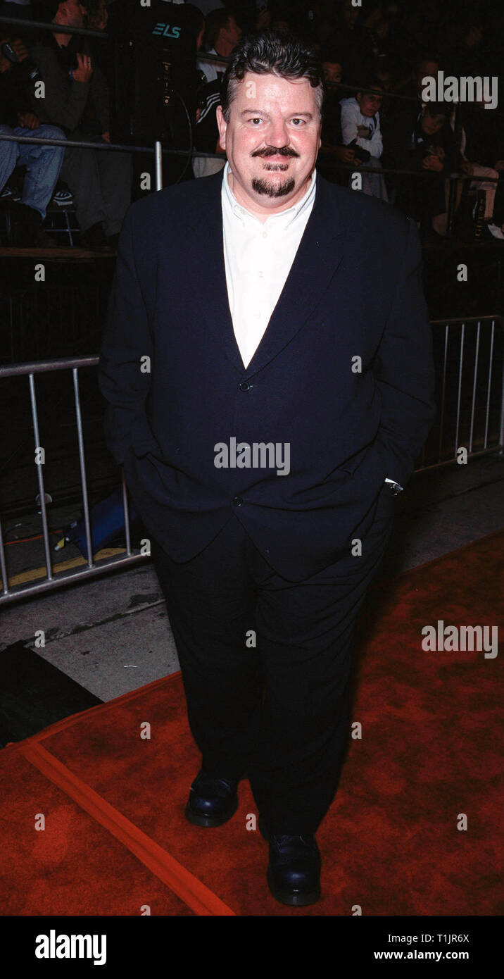 LOS ANGELES, CA. November 09, 1999: Actor Robbie Coltrane at world ...
