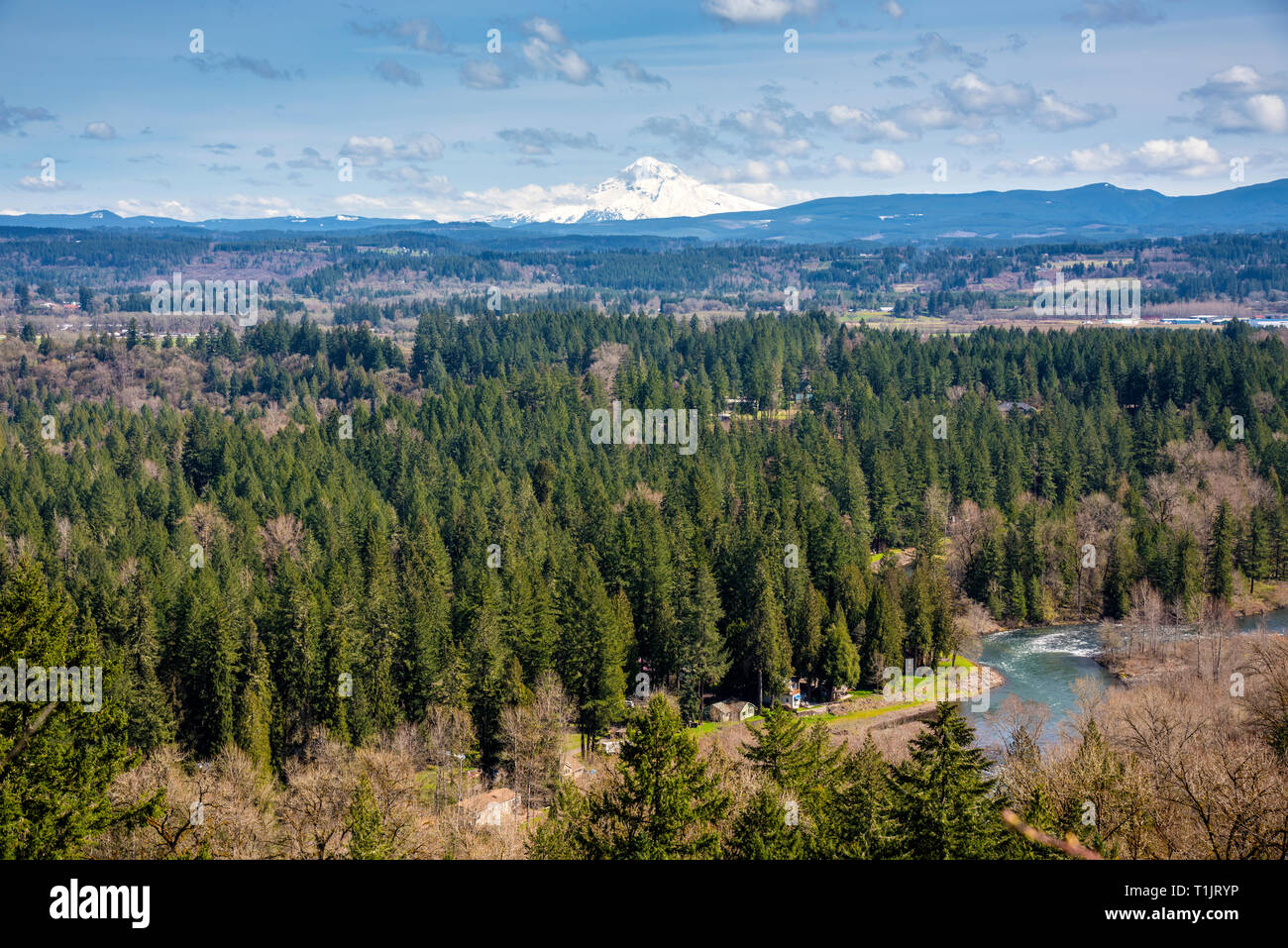Clackamas hi-res stock photography and images - Alamy