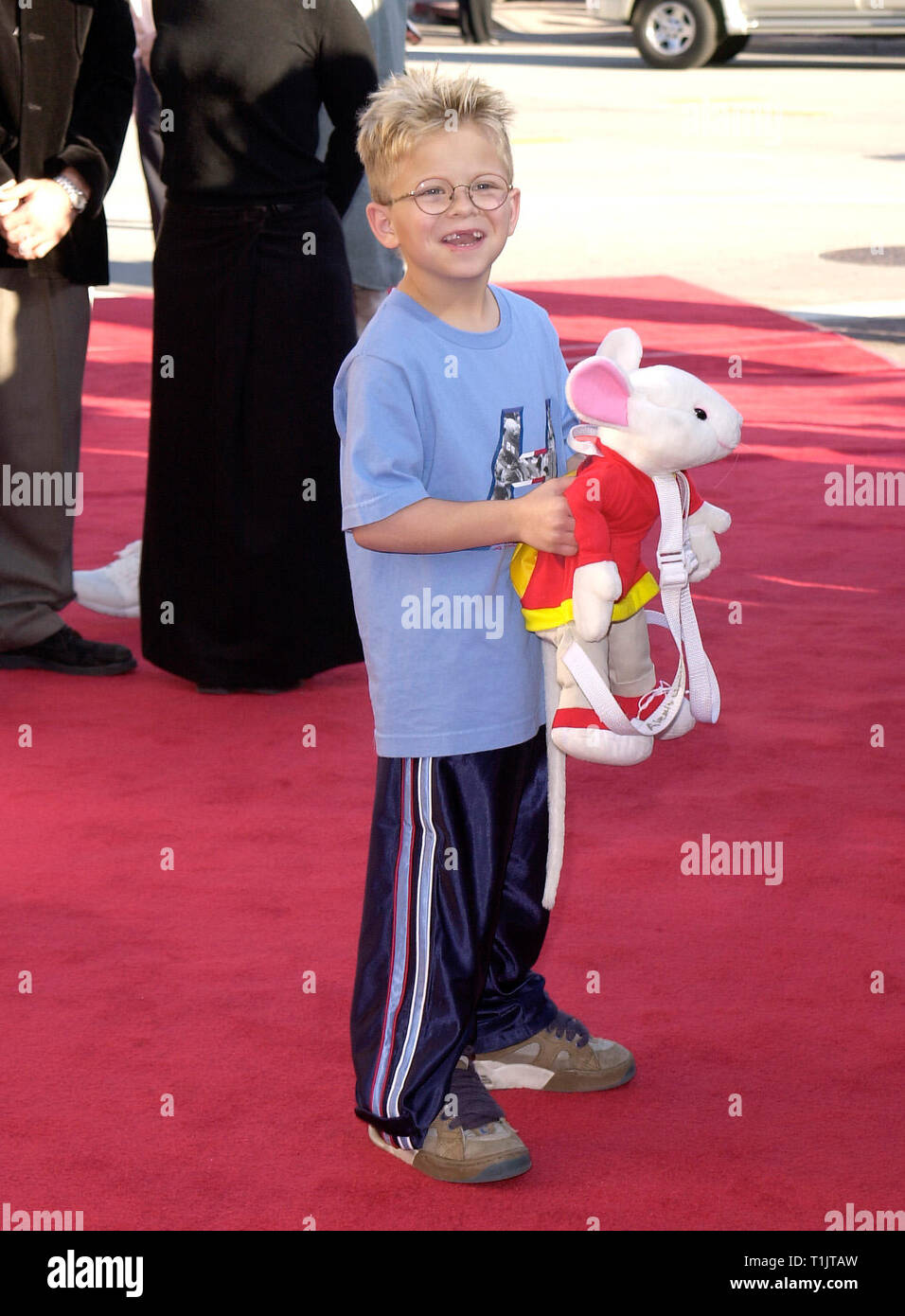 LOS ANGELES, CA. December 05, 1999: Actor Jonathan Lipnicki with ...