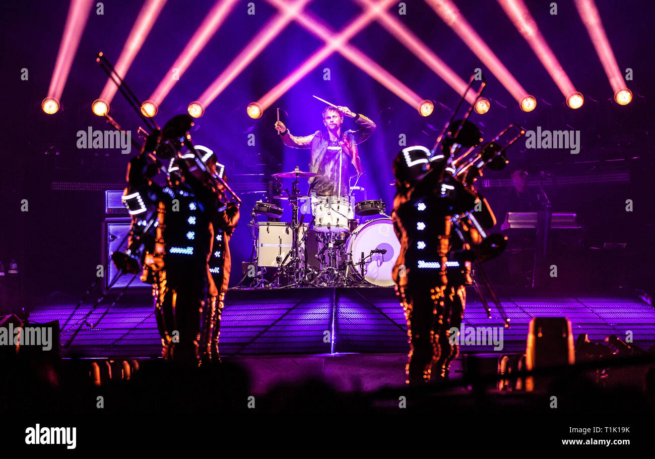 Atlanta, Georgia, USA. 26th Mar 2019. Dominic Howard of Muse performs ...