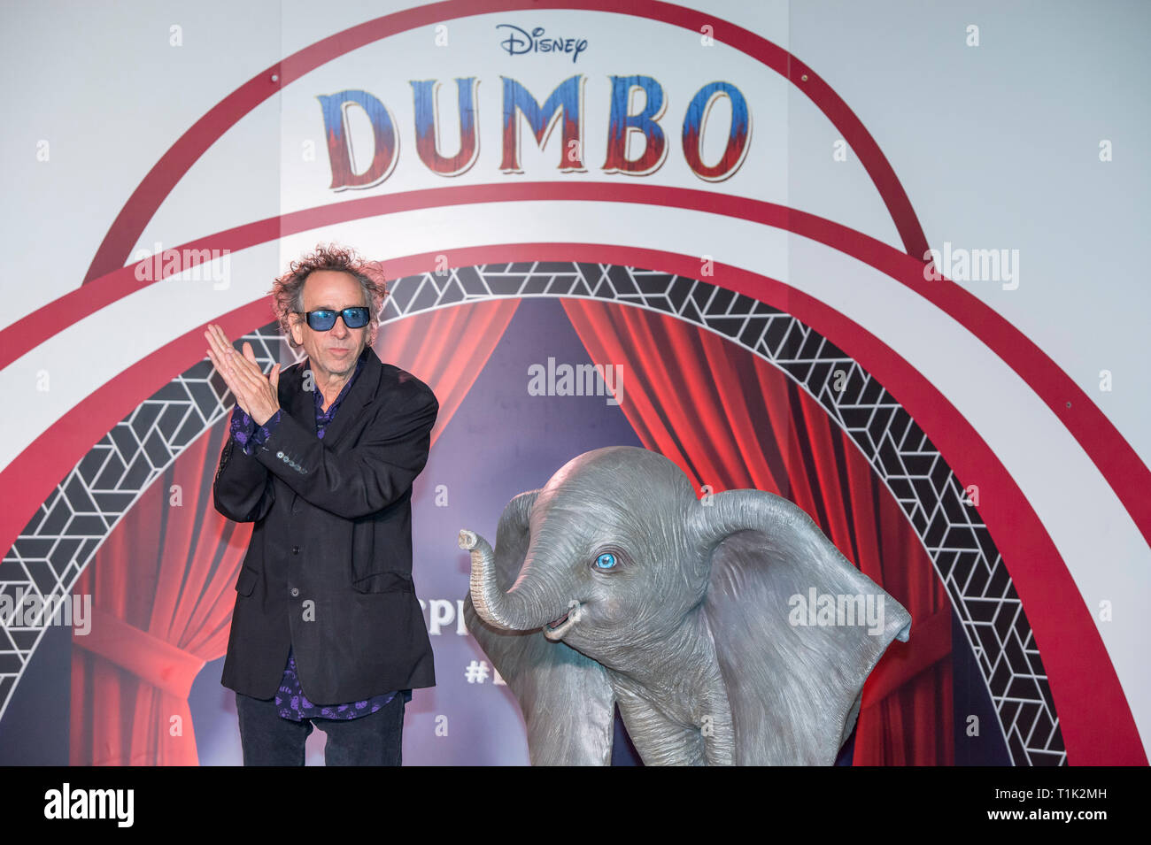 Disney film dumbo hi-res stock photography and images - Alamy