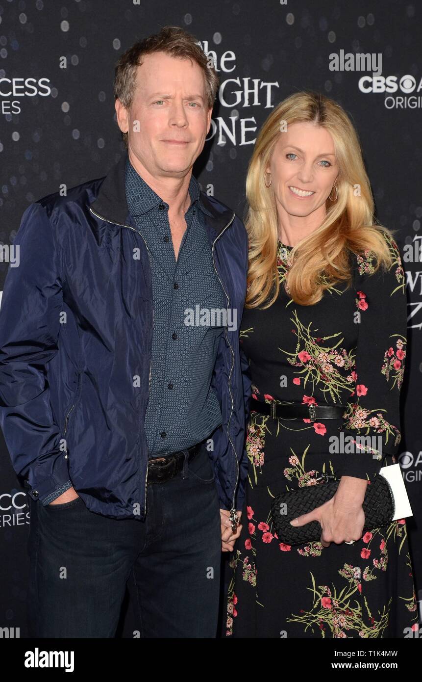 Los Angeles, CA, USA. 26th Mar, 2019. Greg Kinnear, Helen Labdon at ...