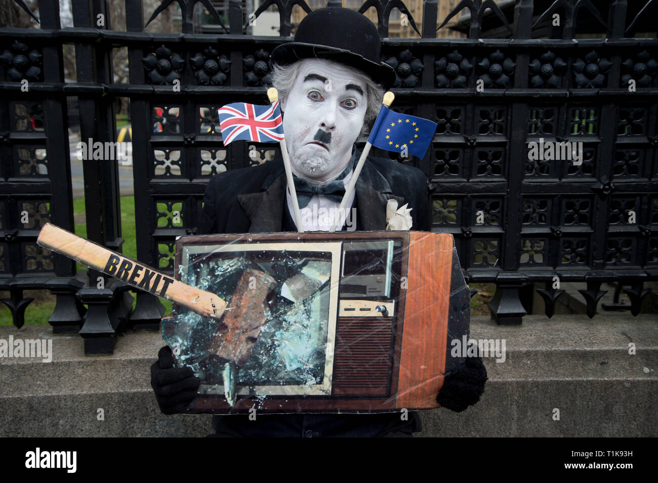 London, UK. 27th Mar, 2019. March 27th 2019 Westminster, Houses of ...
