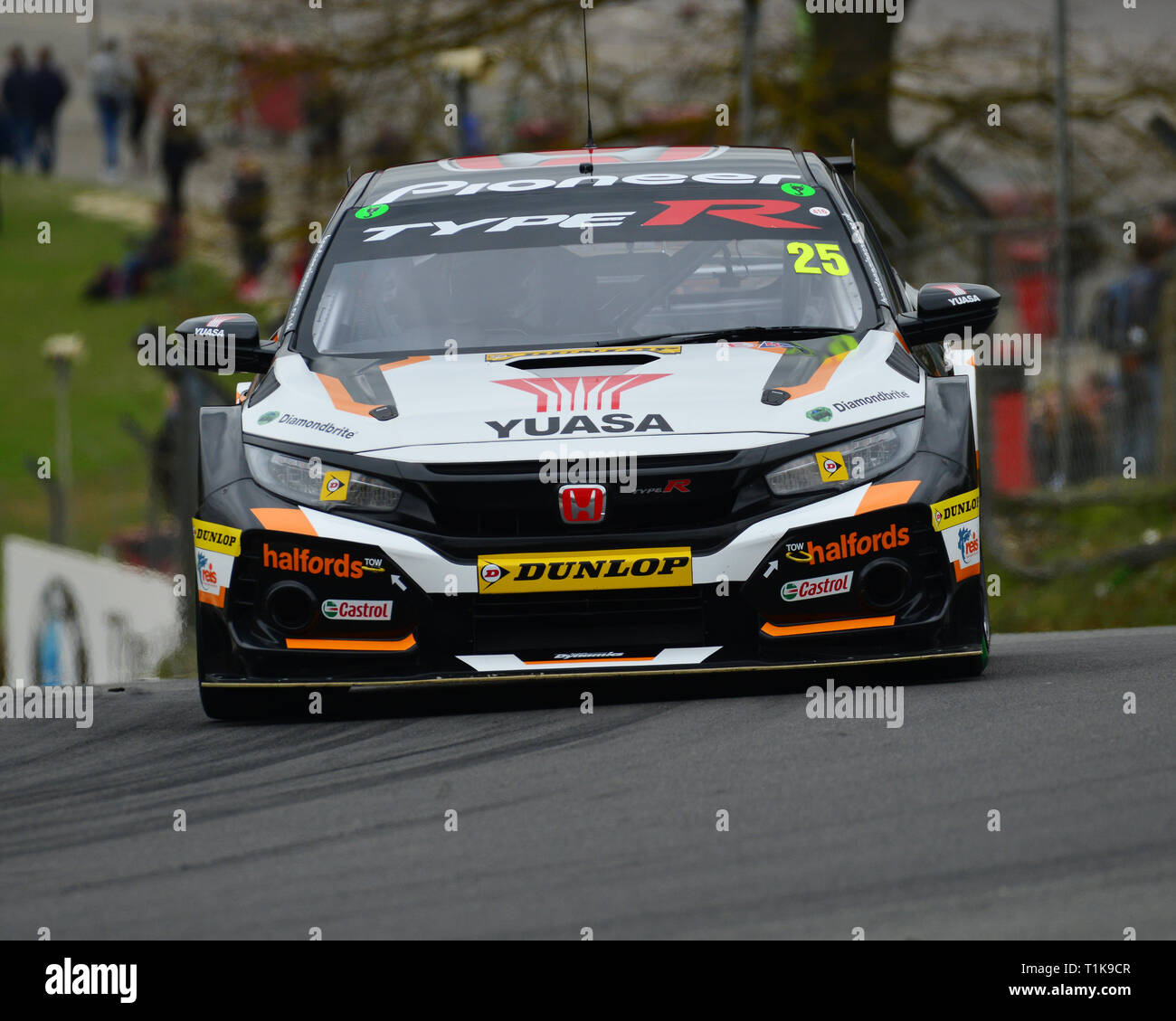 Brands Hatch motorsport circuit, Fawkham, Kent, England, 27th March ...