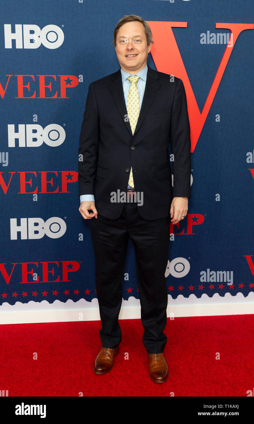 New York, United States. 26th Mar, 2019. NEW YORK, NY - MARCH 26: Lew ...