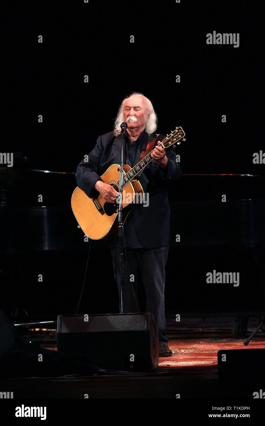 Poughkeepsie, NY, USA. 20 Aug, 2016. David Crosby, performs at The ...
