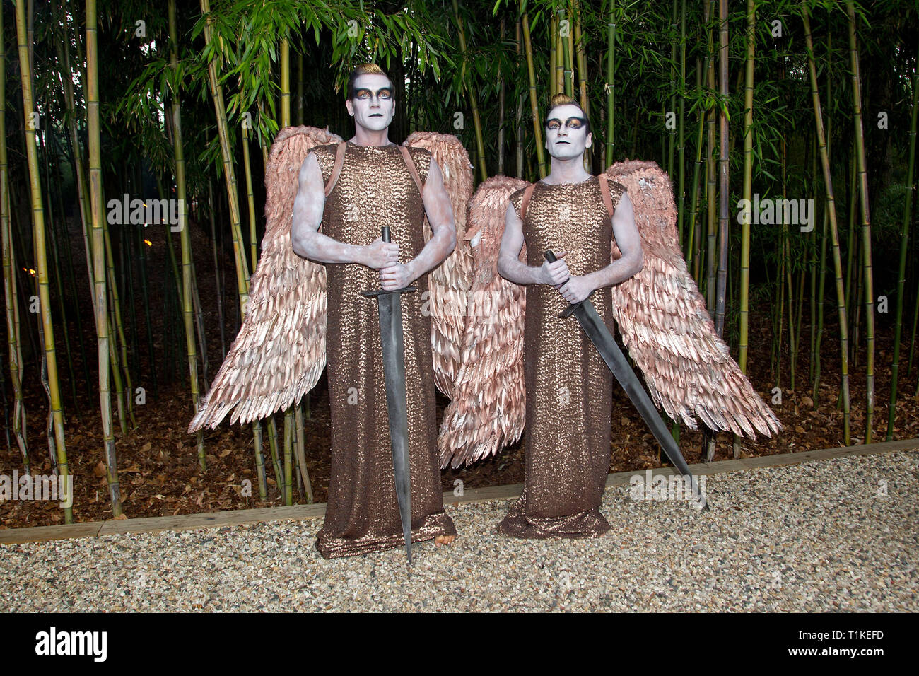 2016 23rd annual watermill summer benefit hi-res stock photography and ...