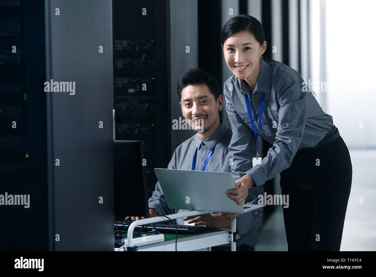 Technical personnel detection in the computer room Stock Photo - Alamy