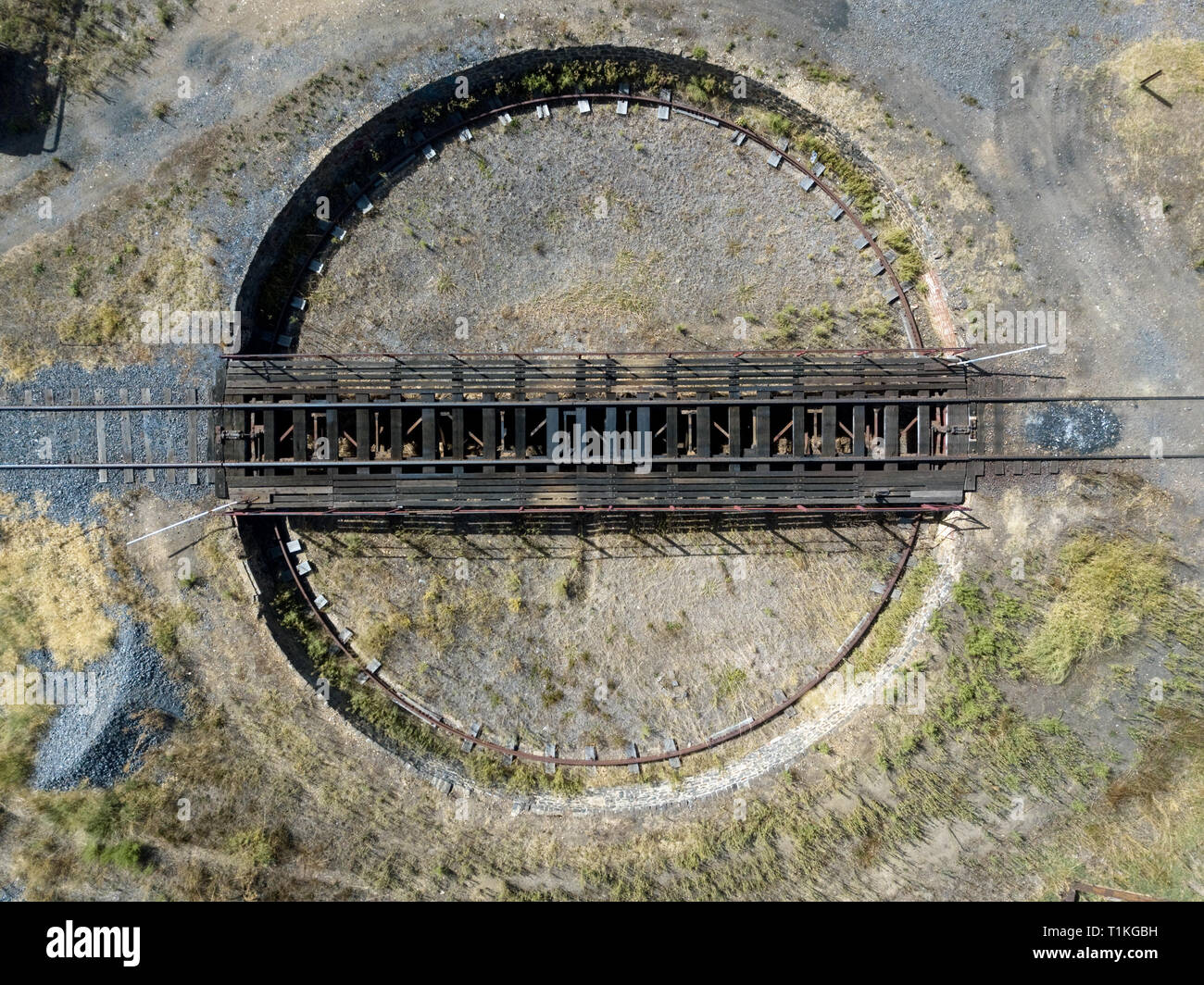 Train turntable hi-res stock photography and images - Alamy