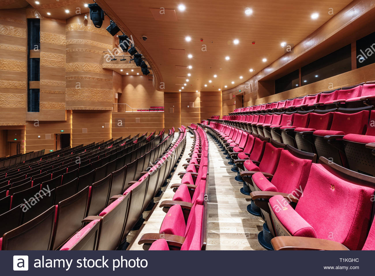 Theatre Lobby Stock Photos & Theatre Lobby Stock Images - Alamy