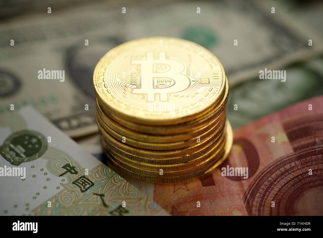 Digital euro dollar yuan hi-res stock photography and images - Alamy