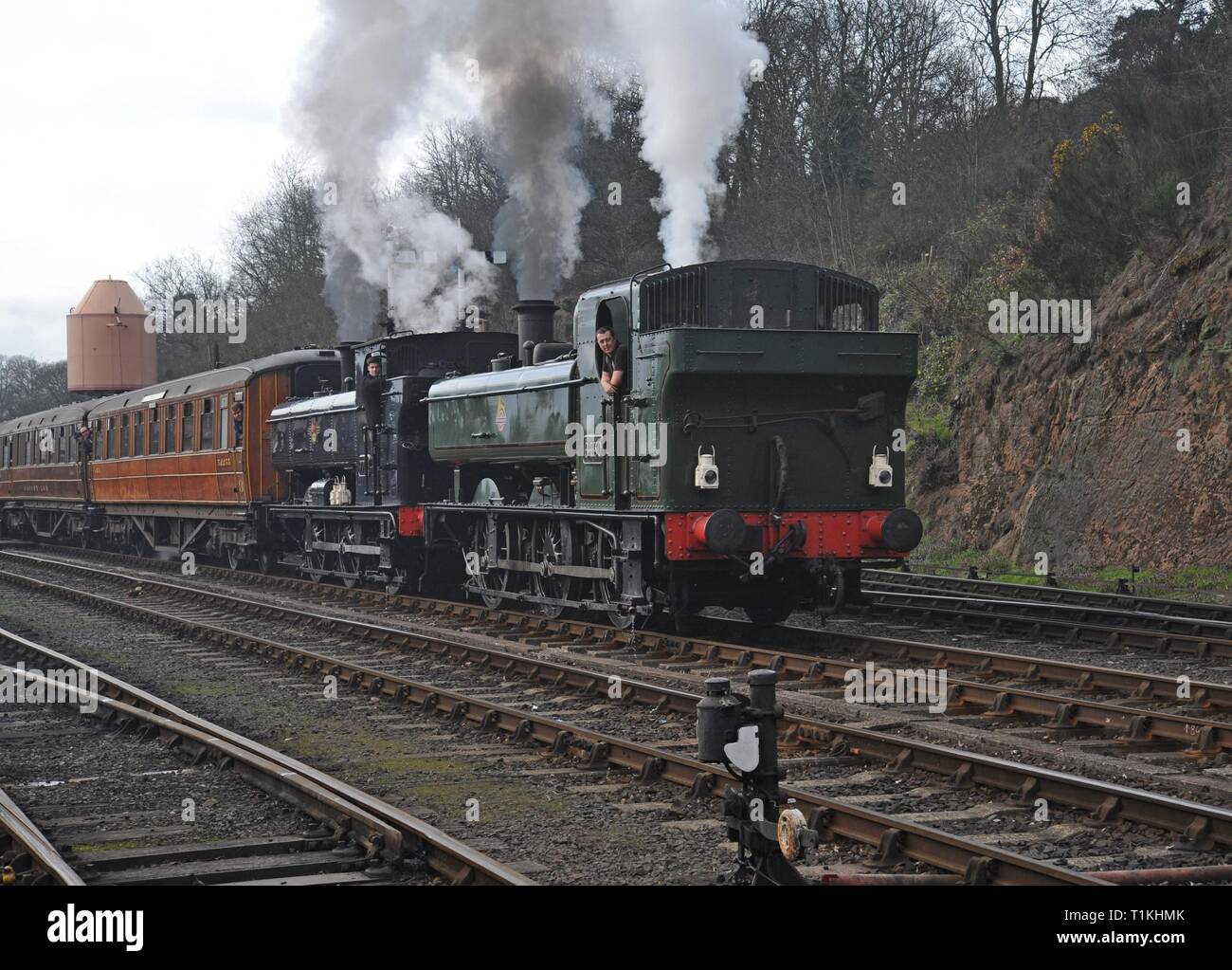 Two GWR pannier tank locomotives numbers 7714 & 6430 leave Bewdley ...