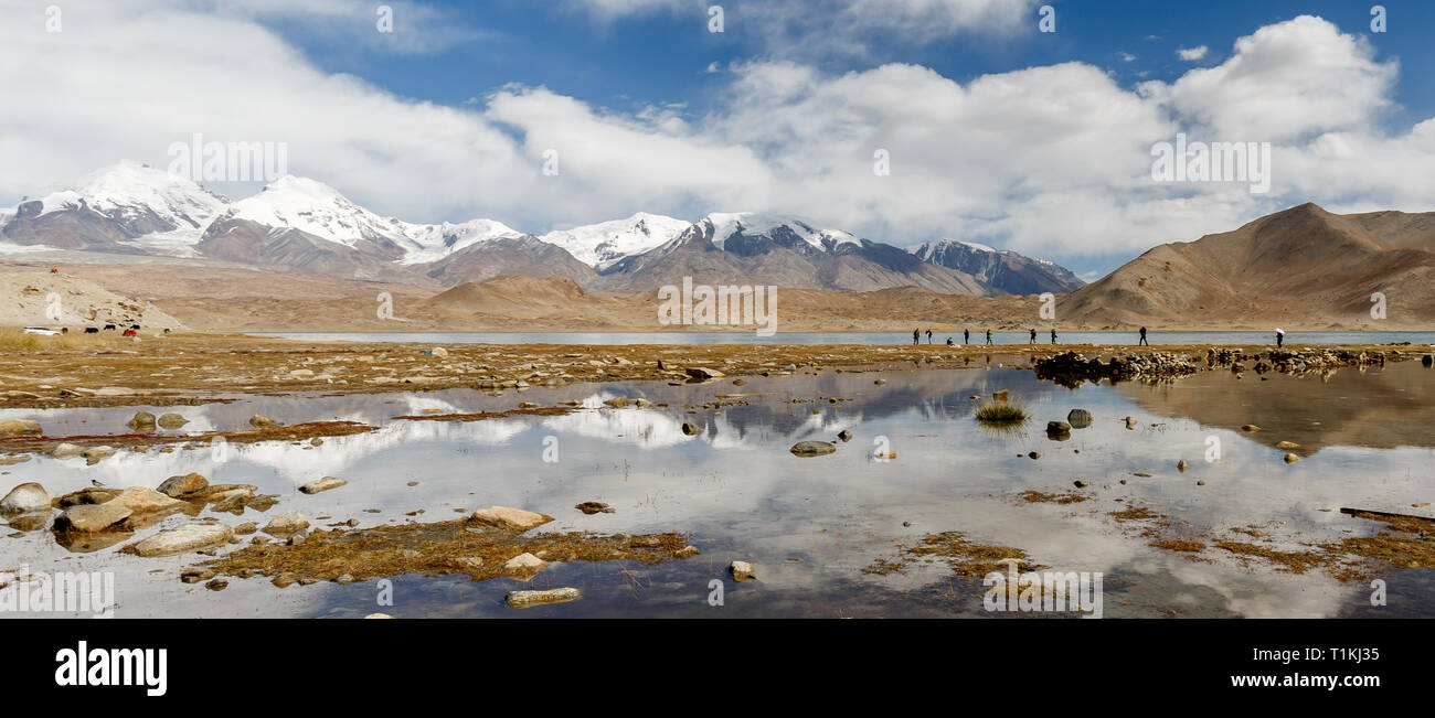 Panorama of Pamir mountains (Xinjiang, China Stock Photo - Alamy