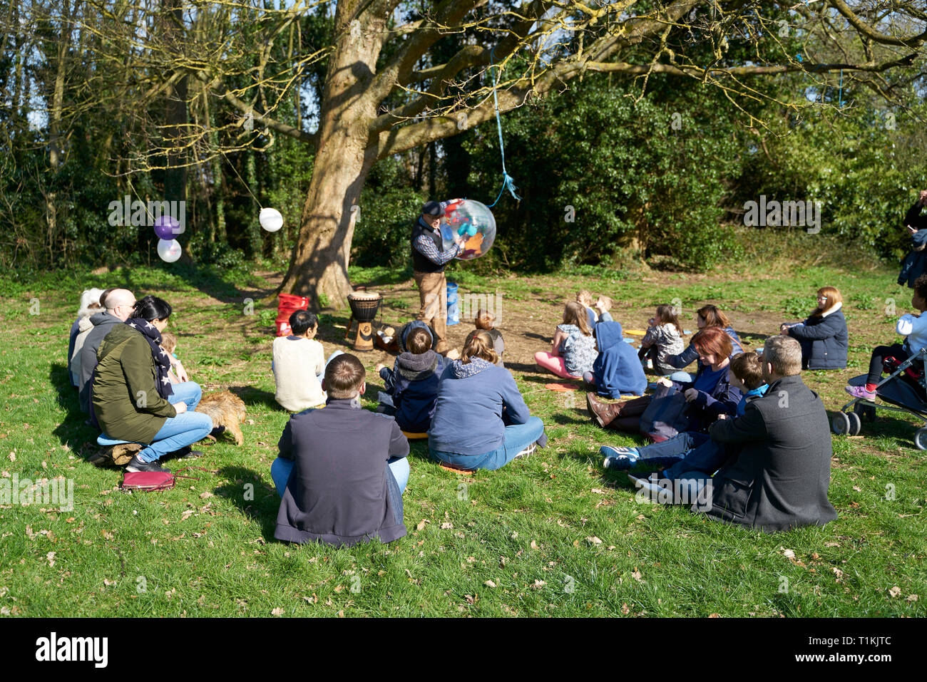 Story time hi-res stock photography and images - Alamy