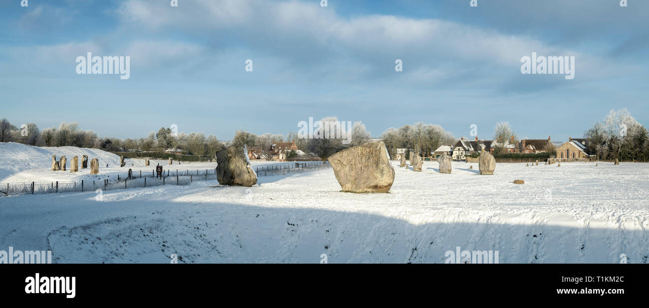 Druid stone hi-res stock photography and images - Alamy