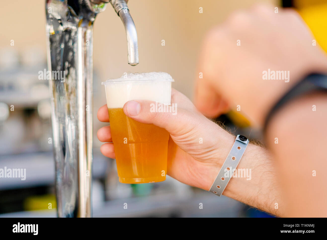 Self service bar hi-res stock photography and images - Alamy