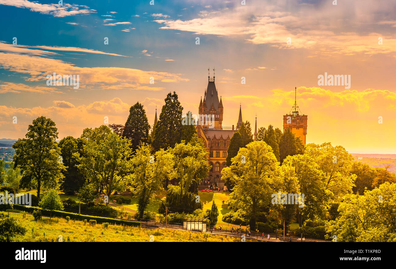 Schloss drachenburg hi-res stock photography and images - Alamy