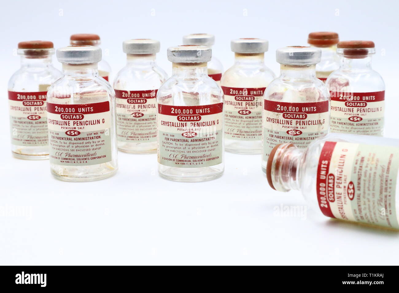 Vintage 1951 Vial of PENICILLIN G Produced by CSC Pharmaceuticals ...