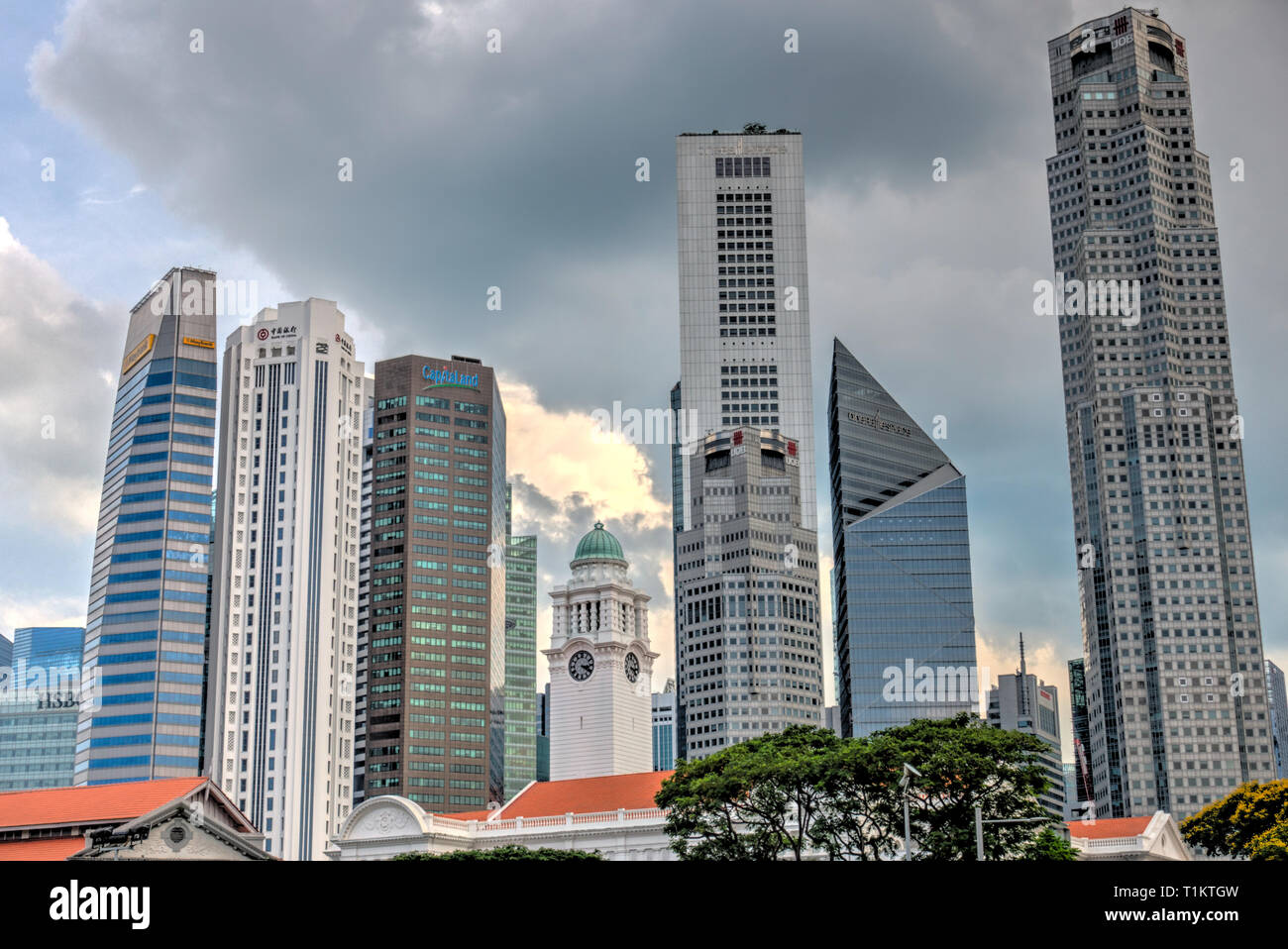 Singapore city center landmarks Stock Photo - Alamy