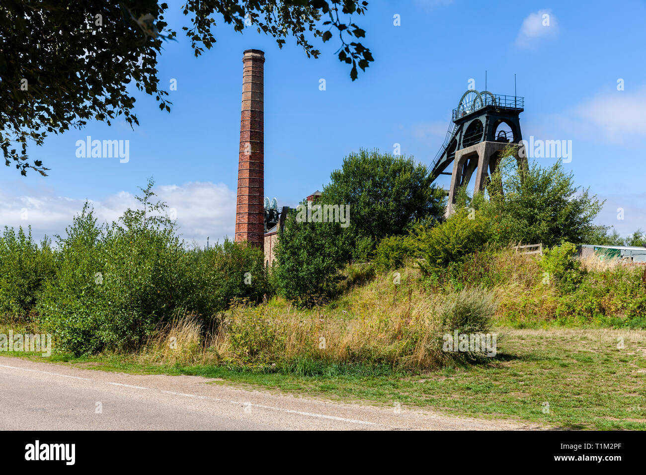 Old colliery buildings hi-res stock photography and images - Alamy