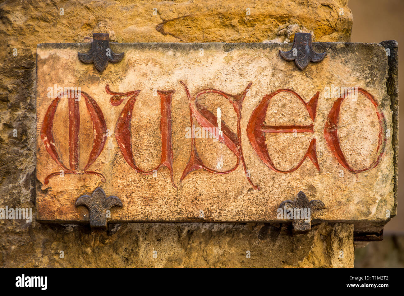 Old Medieval sign with red letters - with Museum text in Italian Stock ...