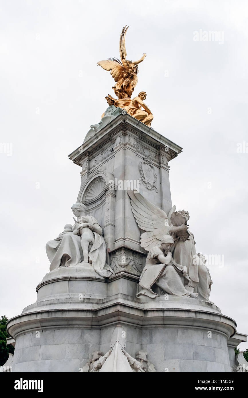Close-up of the Victoria Memorial, a monument to Queen Victoria at the ...