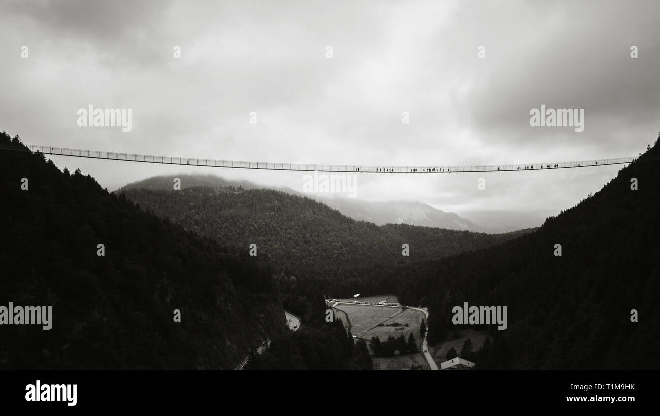 Bridge connection architecture hi-res stock photography and images - Alamy