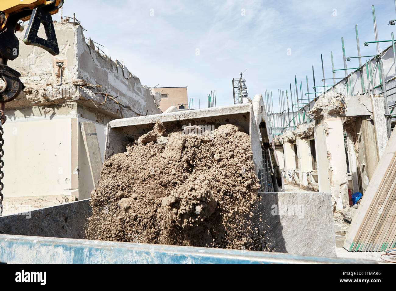 Demolition demolish rebar hi-res stock photography and images - Alamy
