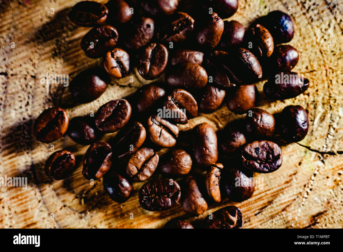 Colombian green coffee beans colombia hi-res stock photography and ...