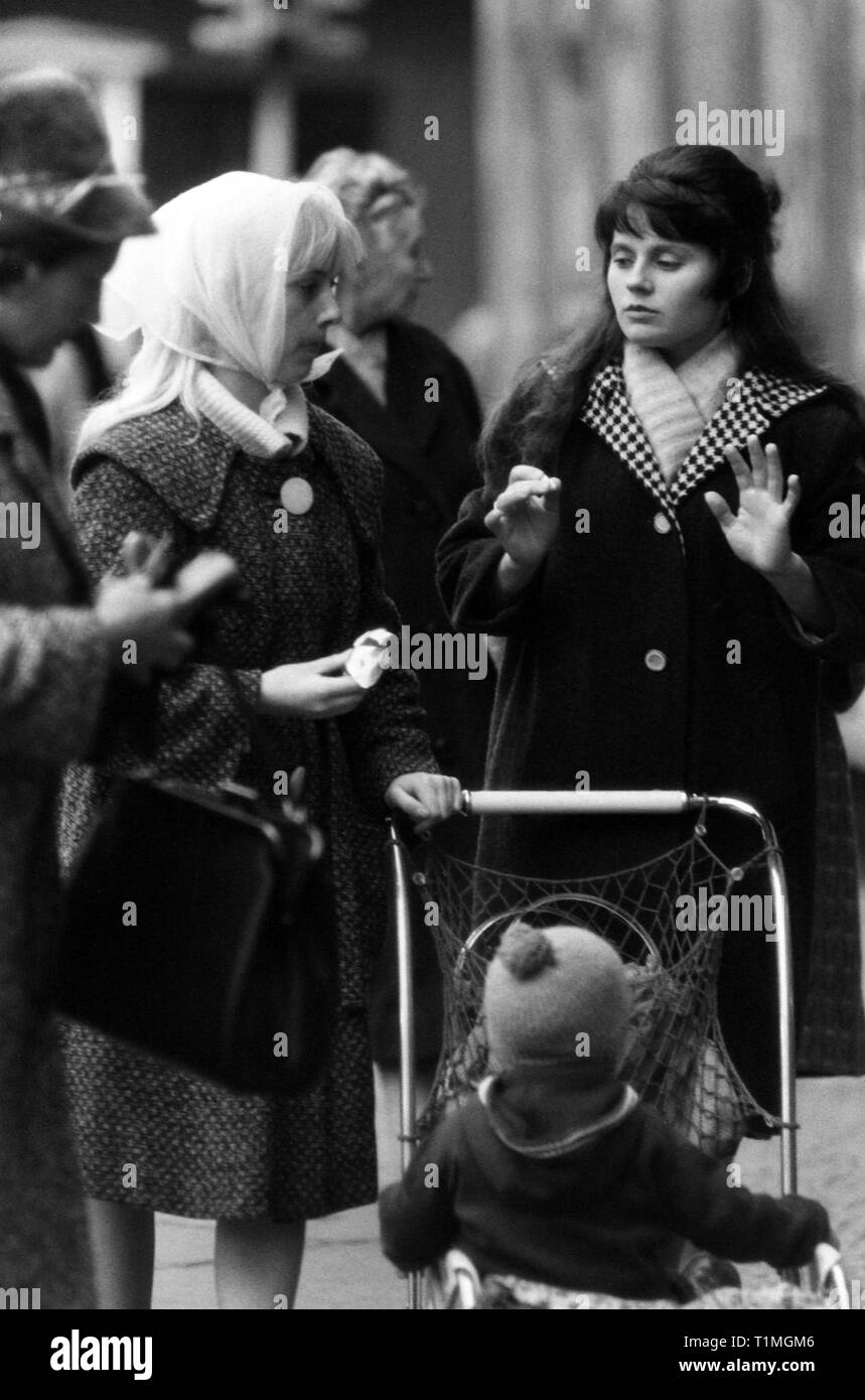 Parent teacher child Black and White Stock Photos & Images - Alamy