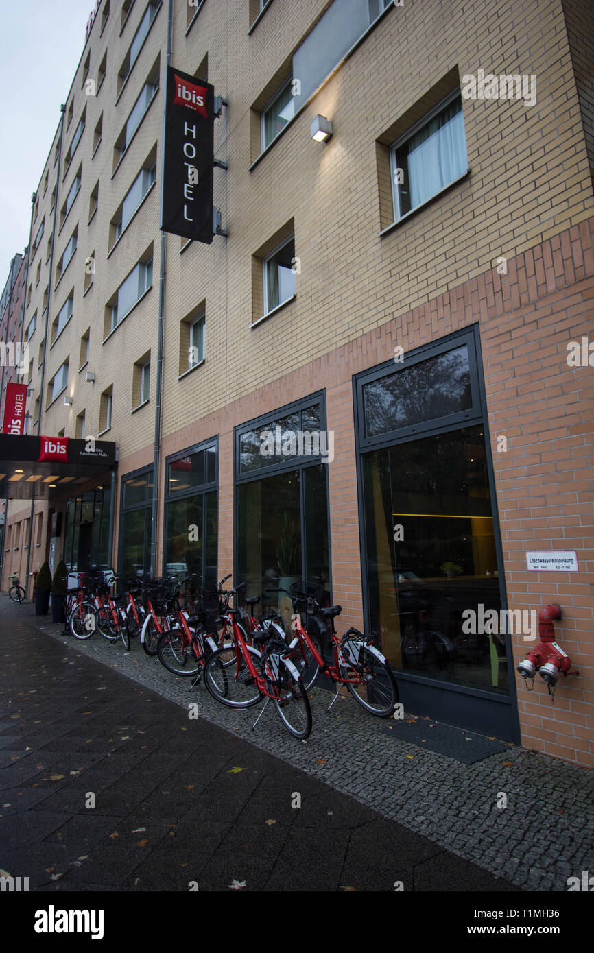 Berlin hotel vintage hi-res stock photography and images - Alamy