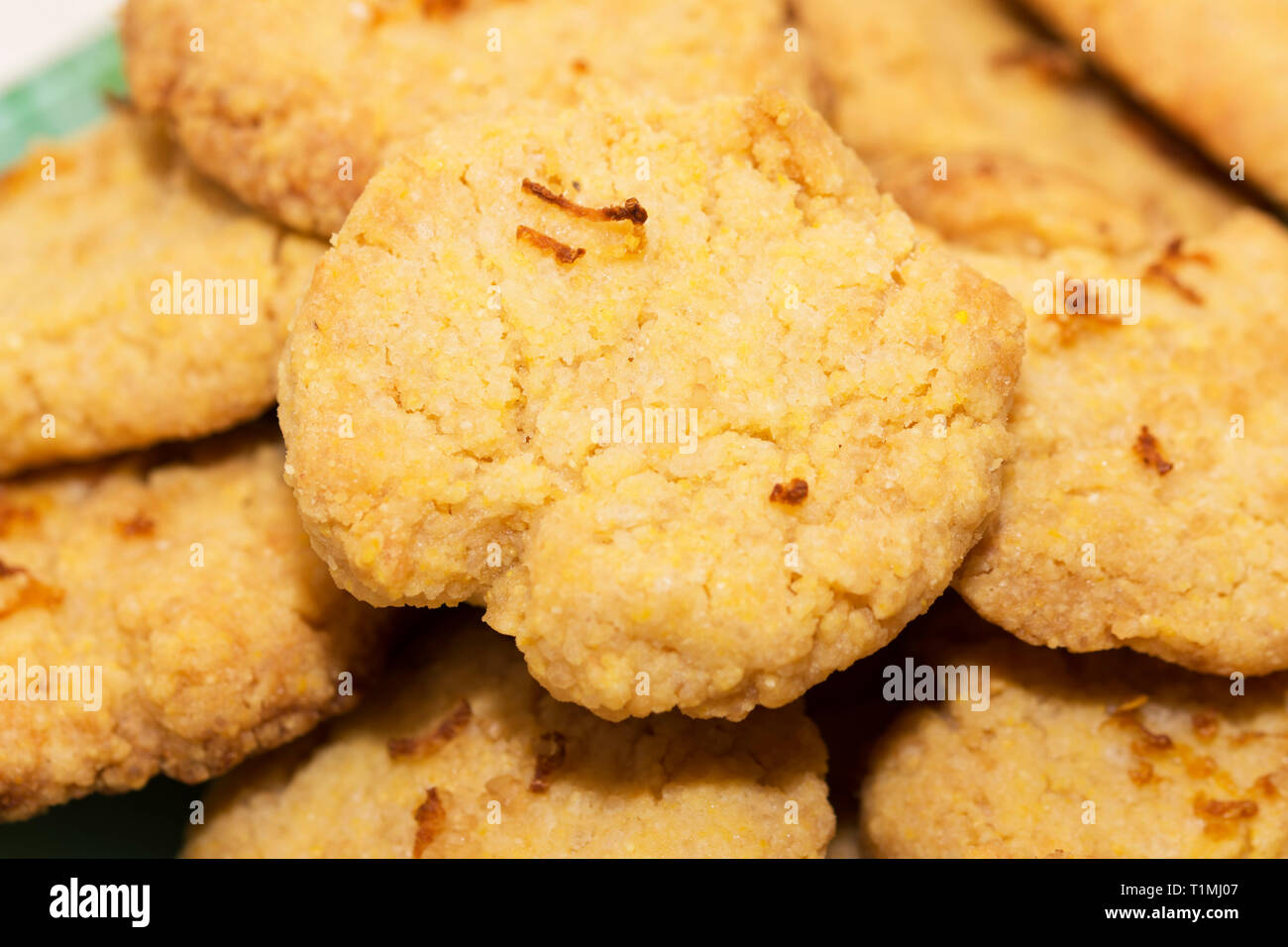 Biscuits on a plate hi-res stock photography and images - Alamy