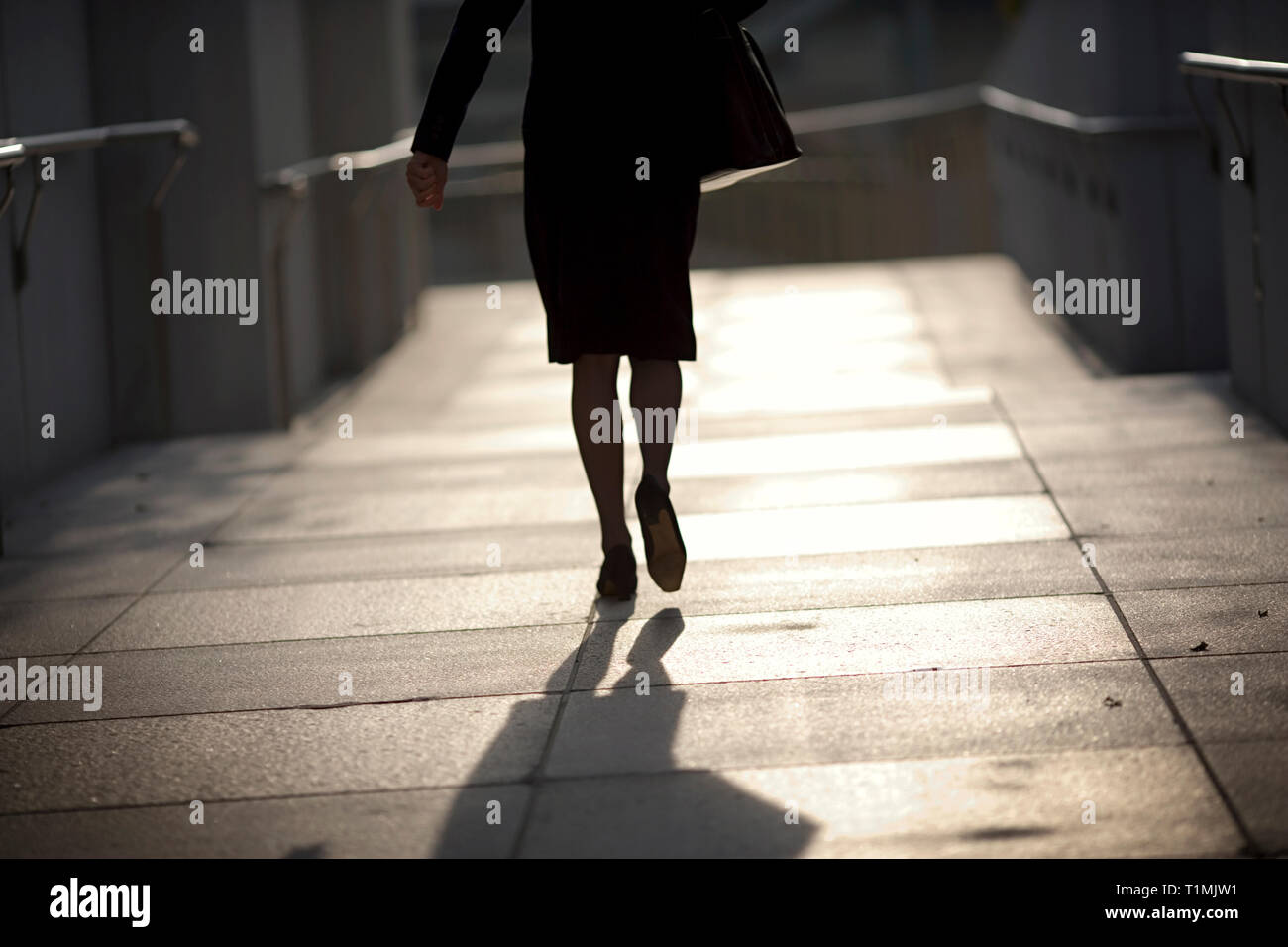Pathway being walked on hi-res stock photography and images - Alamy