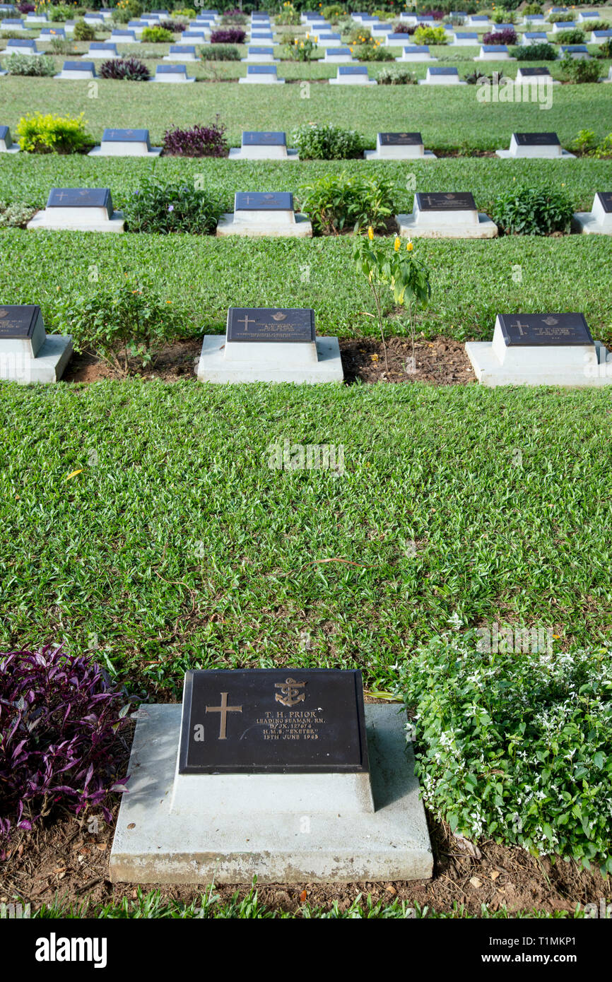 Australian, British and Dutch World War II graves in the Ambon War ...
