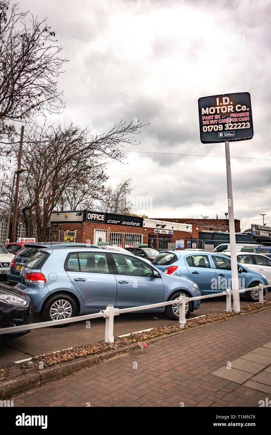 Road Side Sales High Resolution Stock Photography and Images - Alamy