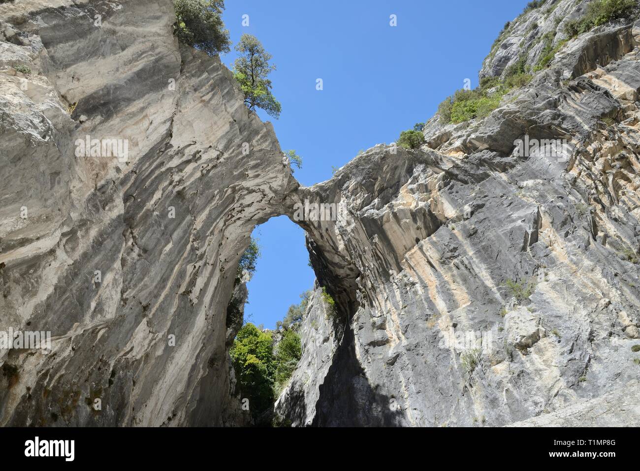 Cares gorge hi-res stock photography and images - Alamy