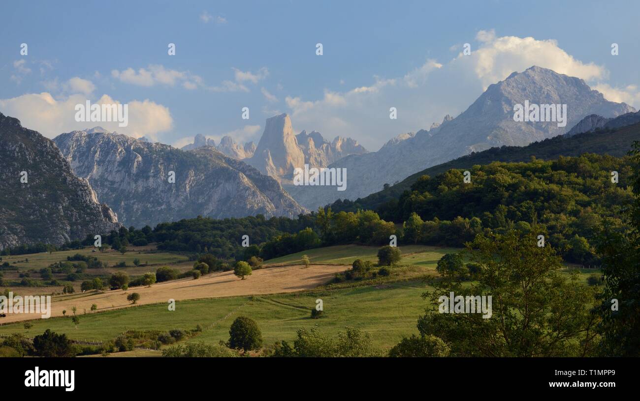 Bulnes, cabrales hi-res stock photography and images - Alamy