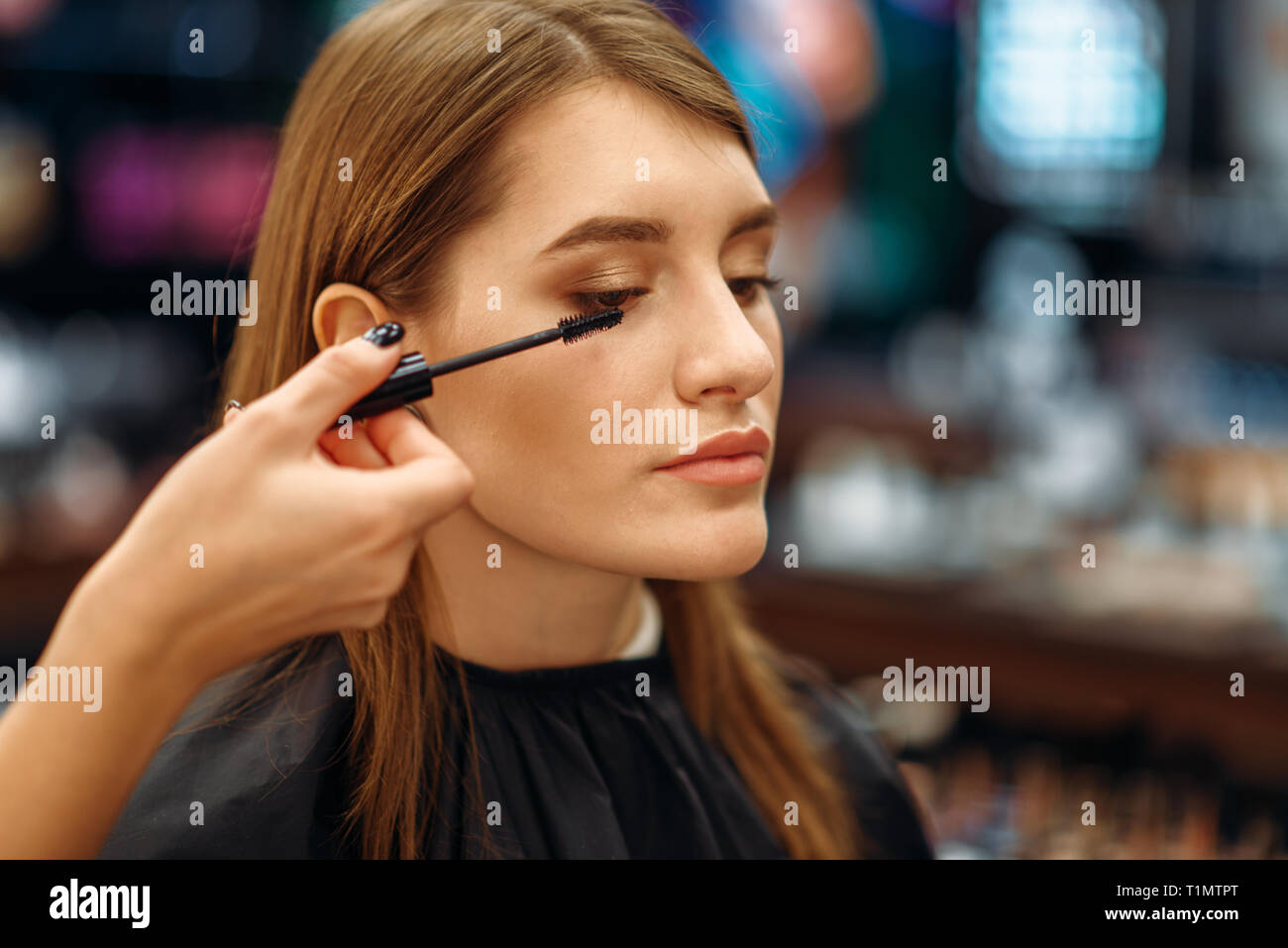 Makeup shop hi-res stock photography and images - Alamy