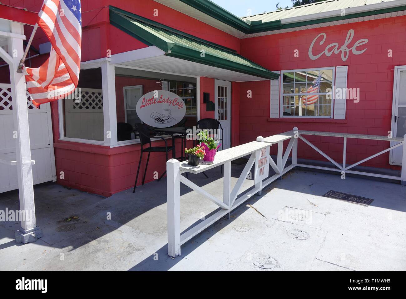 Little Lady Cafe, downtown Brooksvillle, Florida Stock Photo - Alamy