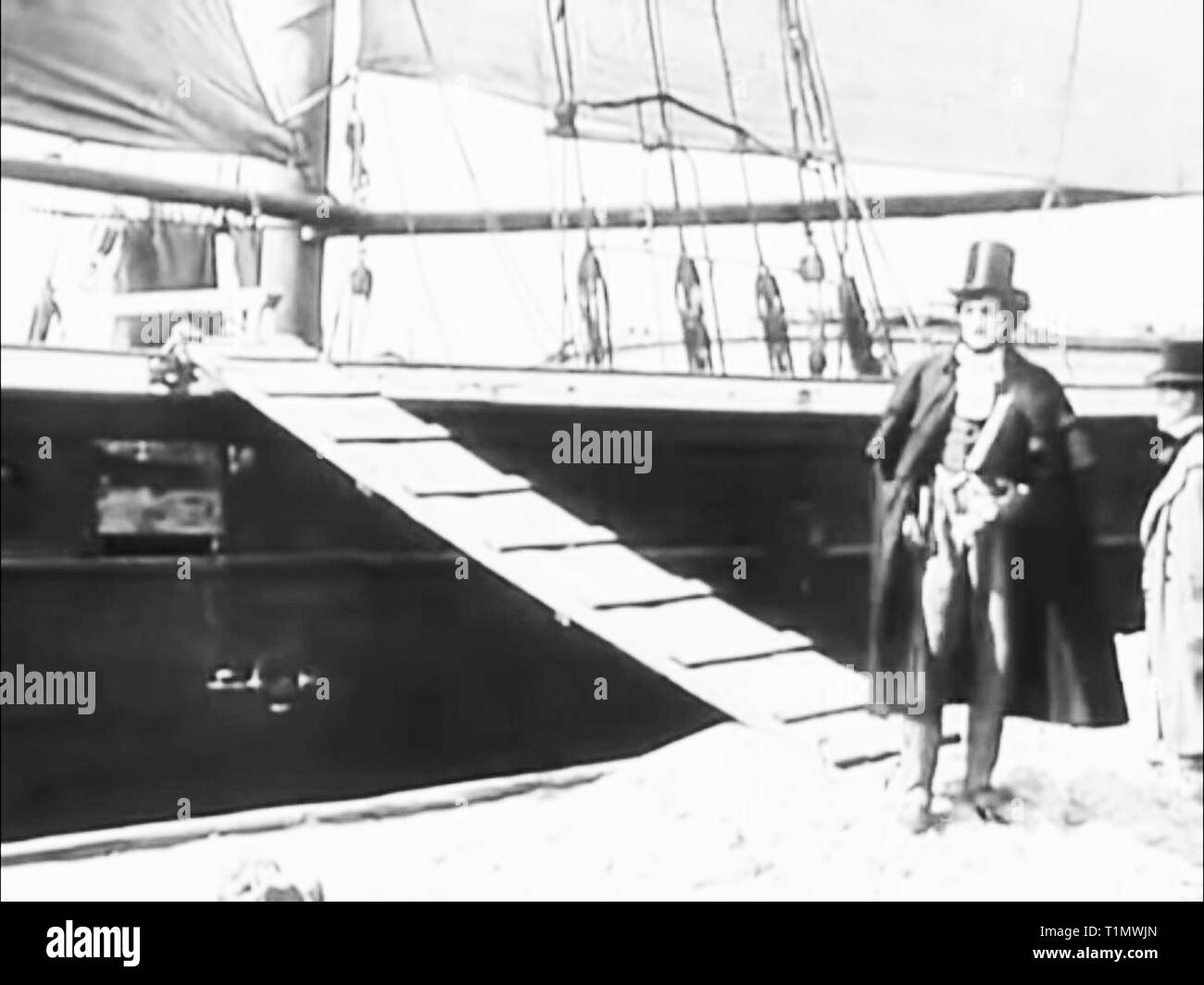 Nosferatu german film 1922 vintage screenshot Stock Photo - Alamy