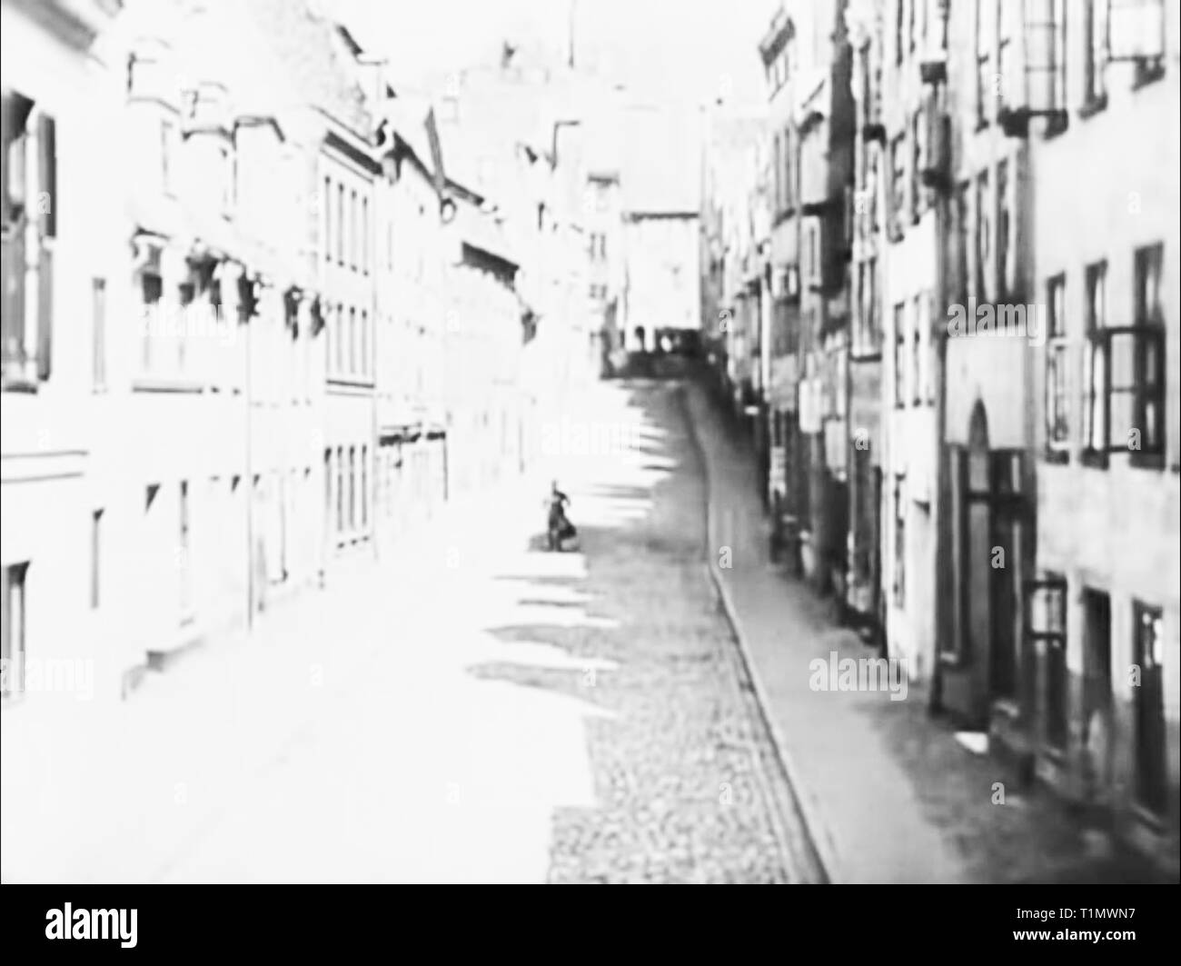 Nosferatu german film 1922 vintage screenshot Stock Photo - Alamy