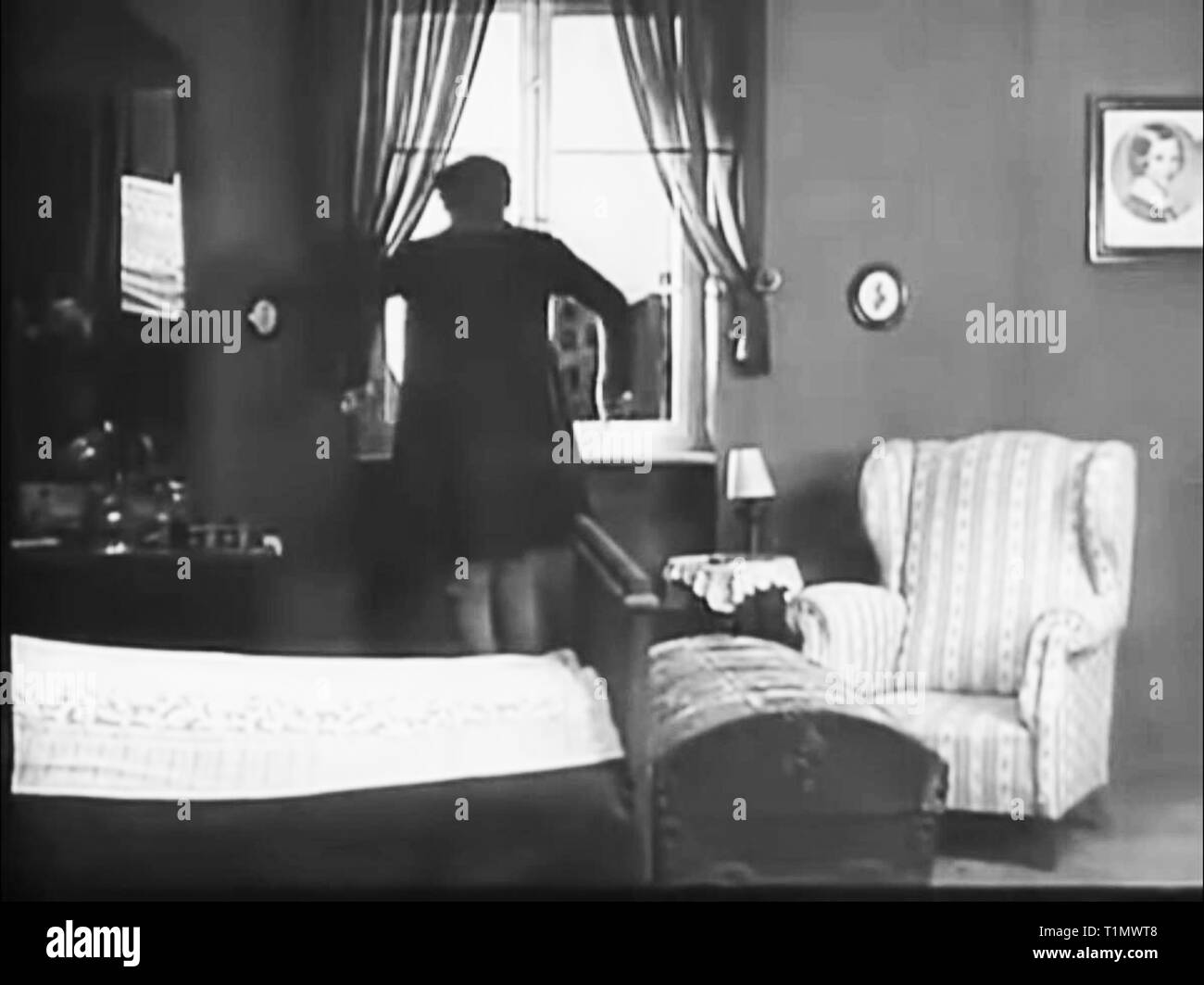 Nosferatu german film 1922 vintage screenshot Stock Photo - Alamy