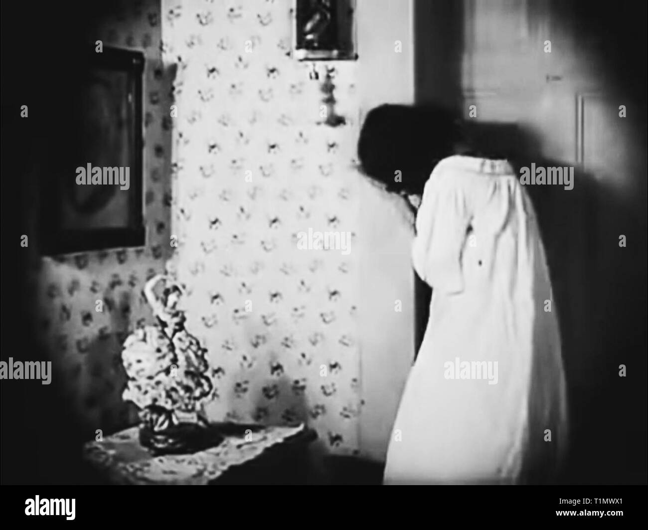 Nosferatu 1922 vintage movie screen Stock Photo - Alamy