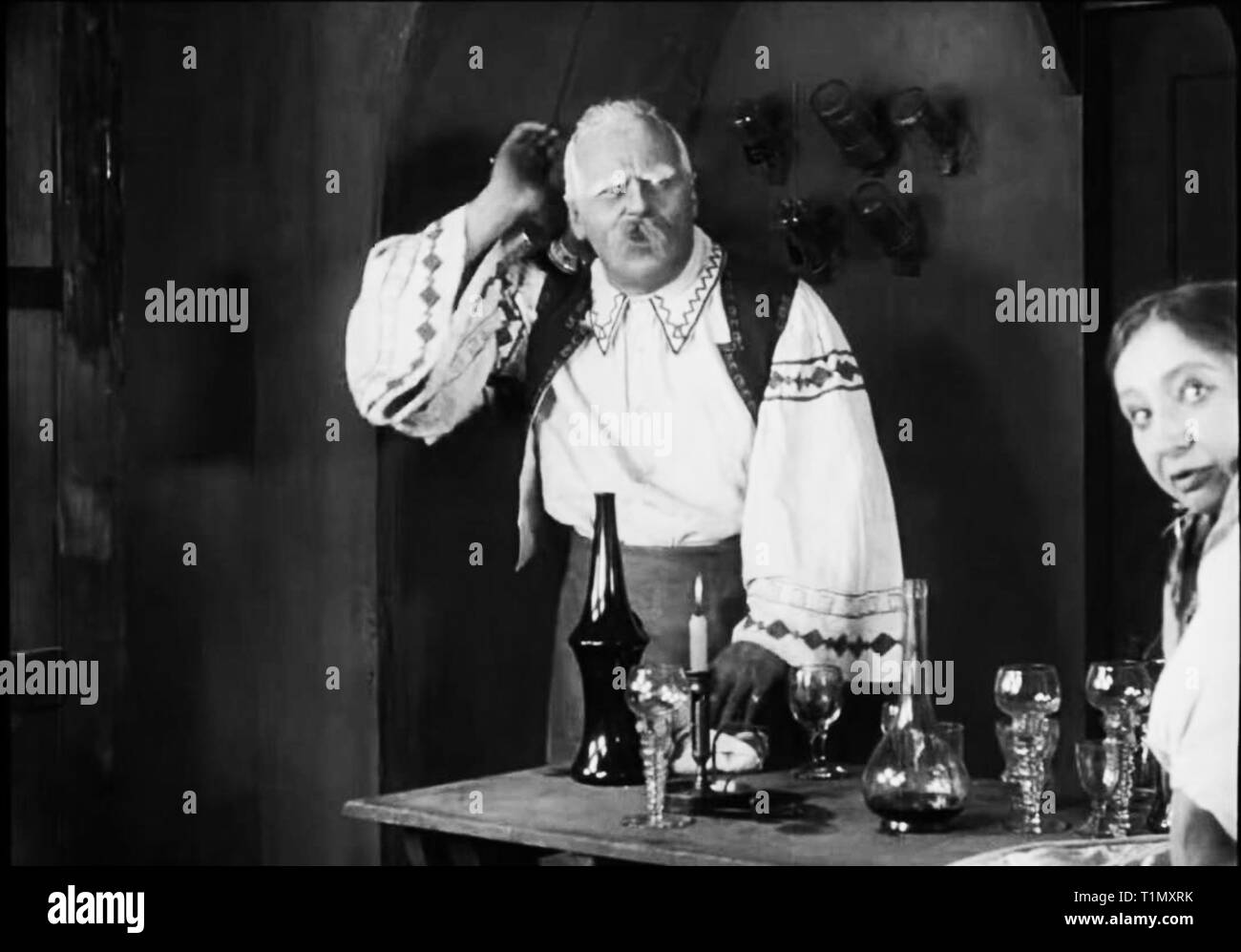 Nosferatu 1922 vintage movie screen Stock Photo - Alamy