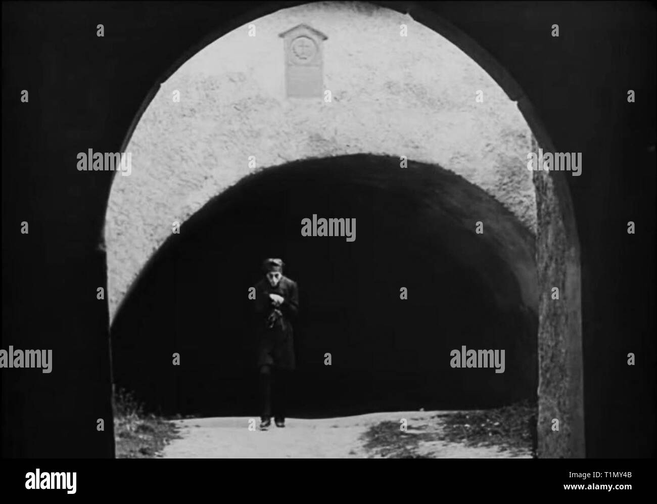Nosferatu 1922 vintage movie screen Stock Photo - Alamy