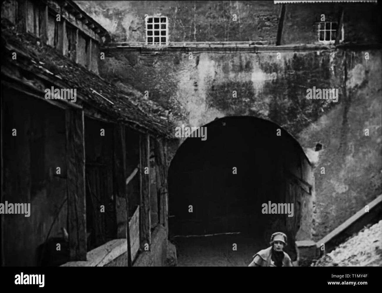 Nosferatu 1922 vintage movie screen Stock Photo - Alamy